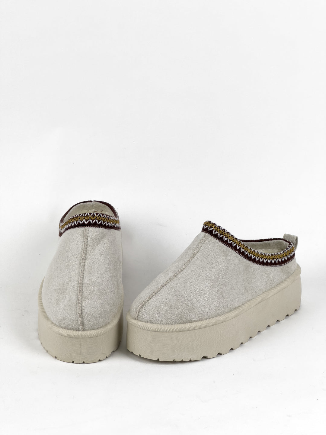 CHAUSSURE FEMME – Maison de mode